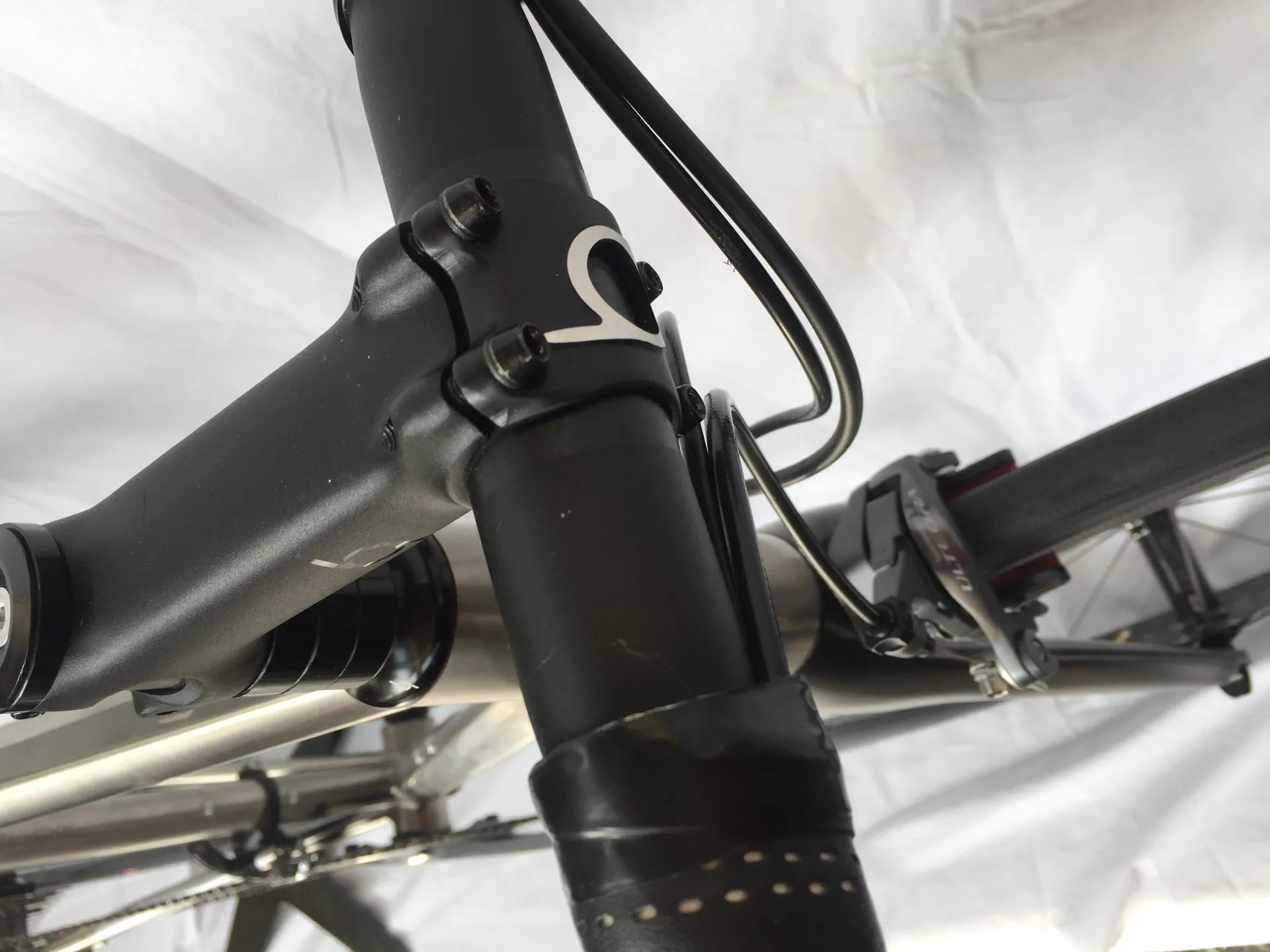 J. Guillem Formentor Ultegra 54cm Titainium Road Bike - EX-Displa