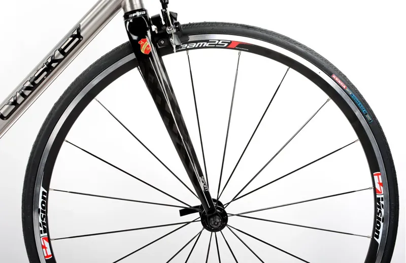 Lynskey R140 Chorus Titanium Road Bike
