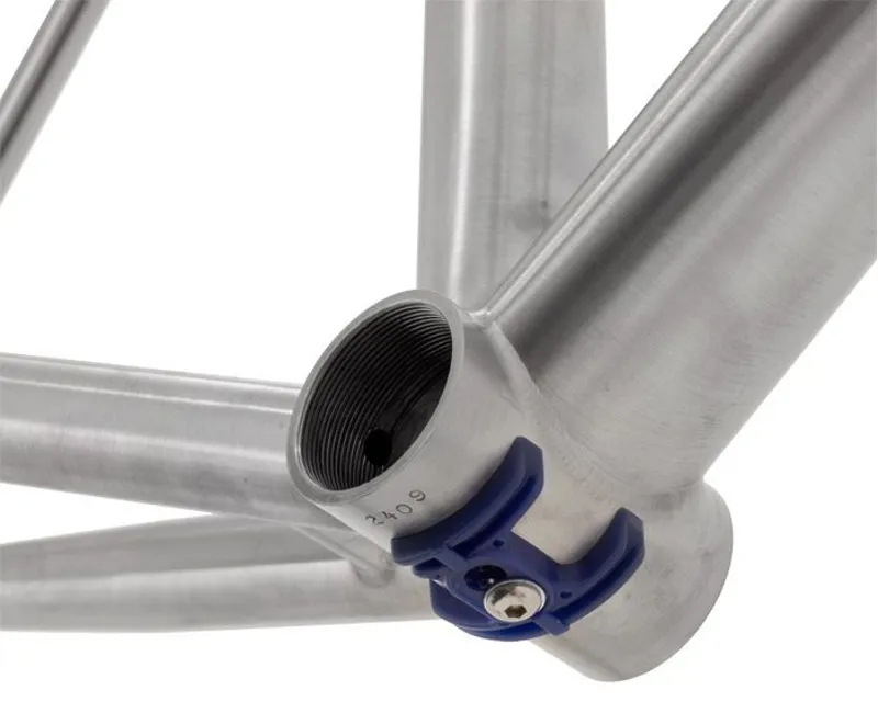 Lynskey R230 Titanium Road Frame - Brushed