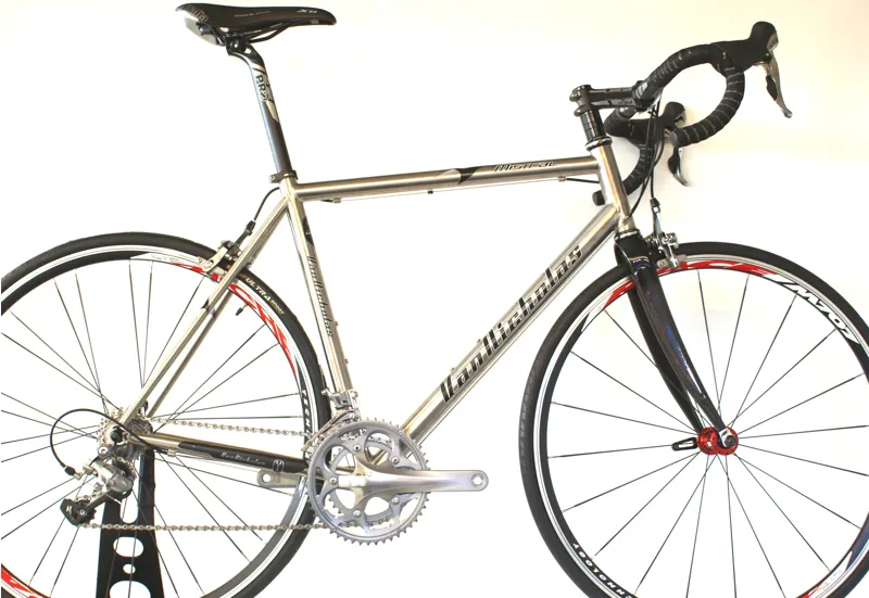 Van Nicholas Mistral 105 56cm Titanium Road Racing Bike