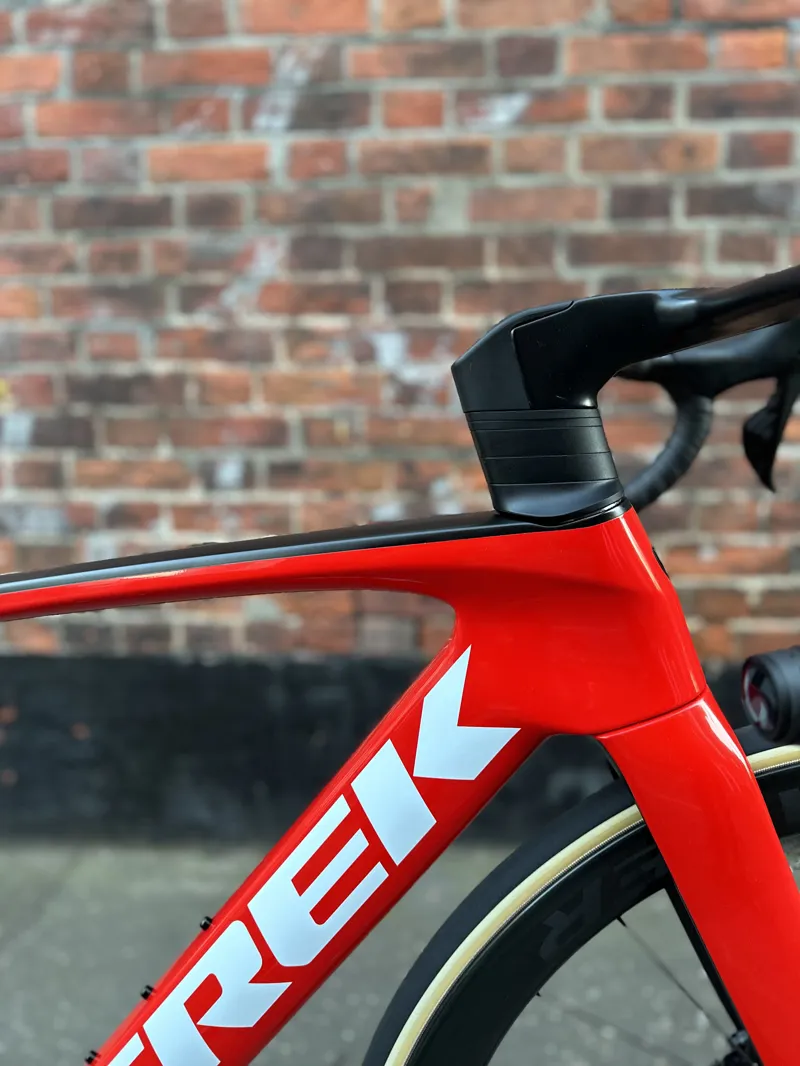Trek Madone SLR 9 Gen 7 Viper Red