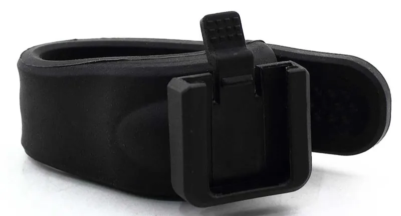 Moon Comet Rubber Bracket Set In Black